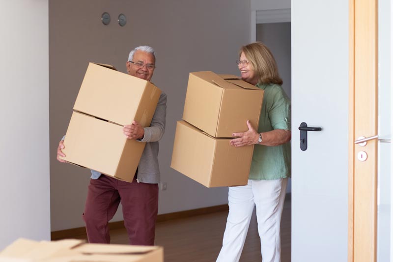 Top 6 Tips to Consider When Moving an Aging Loved One in Bethel, CT